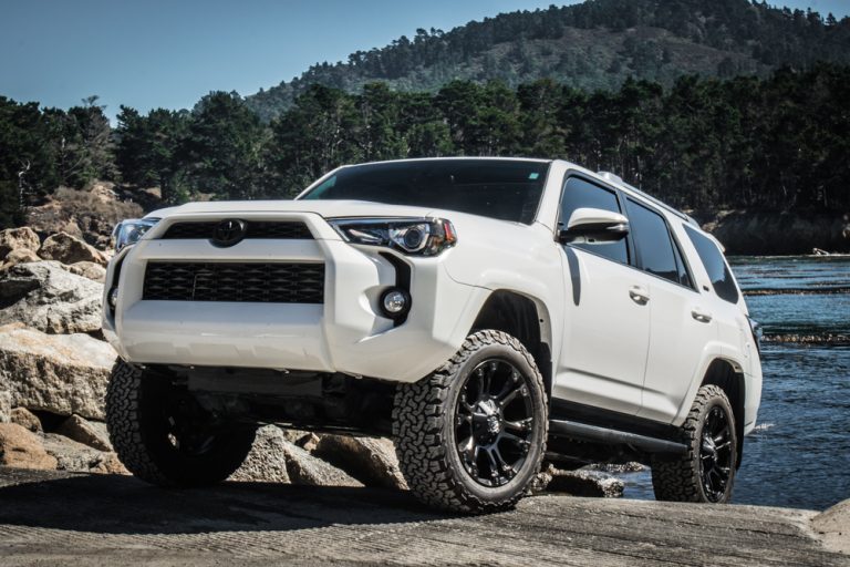 4Runner Rock Sliders Vs. Nerf Bars Vs. Stock Running Boards