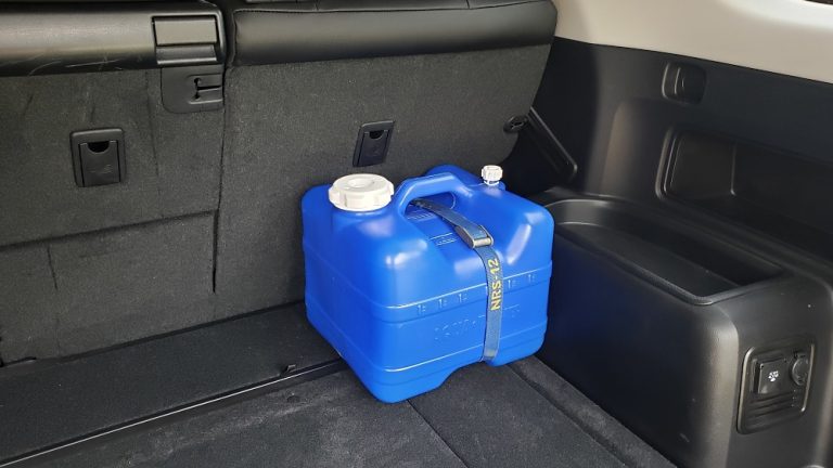 Aqua-Tainer 4 Gallon Stackable Water Container - Full In-Depth Review